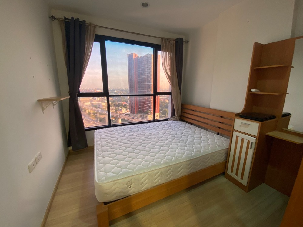 เช่าด่วน!! ถูกสุดในเว็บ ชั้นสูง วิวเมือง แต่งสวยมาก The Base Rama 9 ...