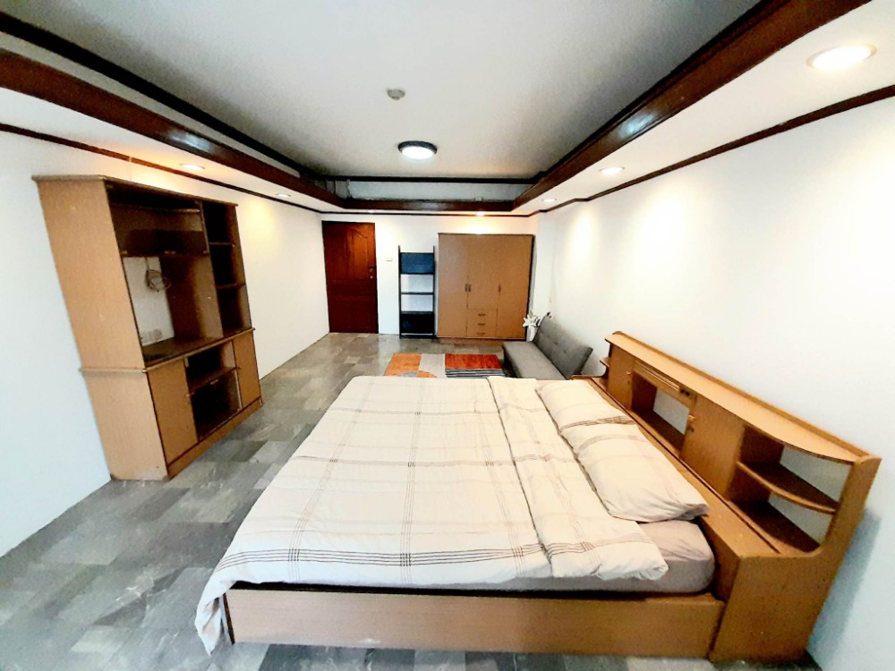 เช่าด่วน!! ราคาดีมาก ห้องแต่งสวยมาก Merlin Tower | Livinginsider