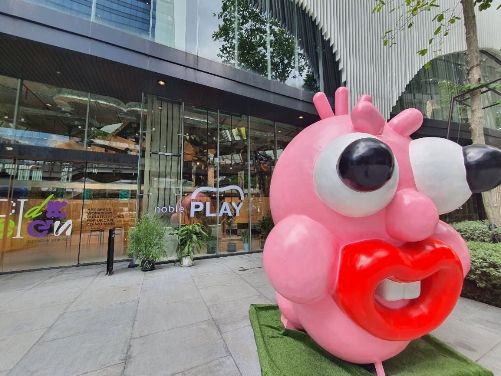 Noble Ploenchit / 2 ห้องนอน 1 ห้องน้ำ 70 ตร.ม. โทร 0623697282 ...